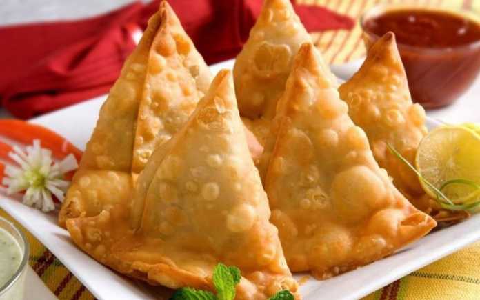 Indian Cuisine'S Top 20 Dishes Made Using Maida Flour - Crazy Masala Food